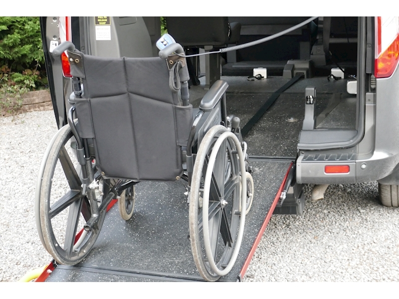 Used 2018 Ford Tourneo Custom Allied Independence RS Mid Mount ...