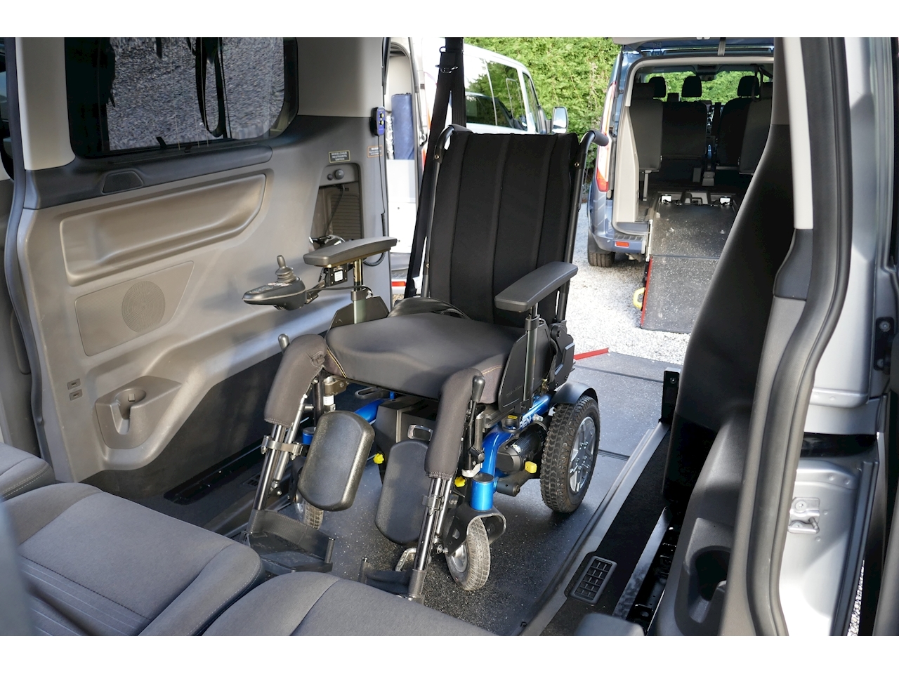 Used 2020 Ford Tourneo Custom Allied Independence RS 3+3 WAV Wheelchair ...