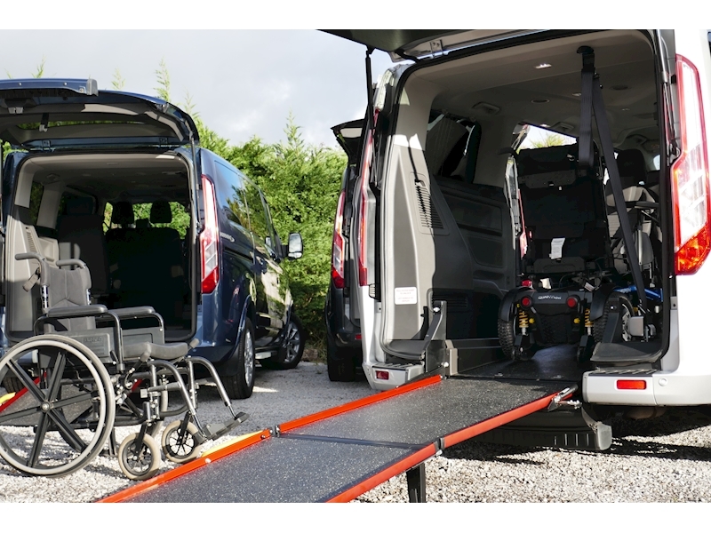 Used 2020 Ford Tourneo Custom Allied Independence RS 3+3 WAV Wheelchair ...
