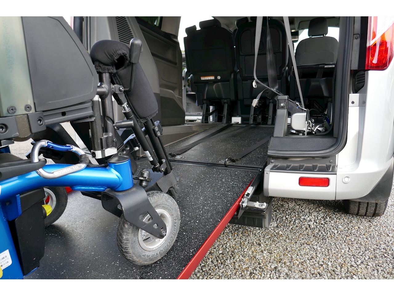 Used 2020 Ford Tourneo Custom Allied Independence RS 3+3 WAV Wheelchair ...
