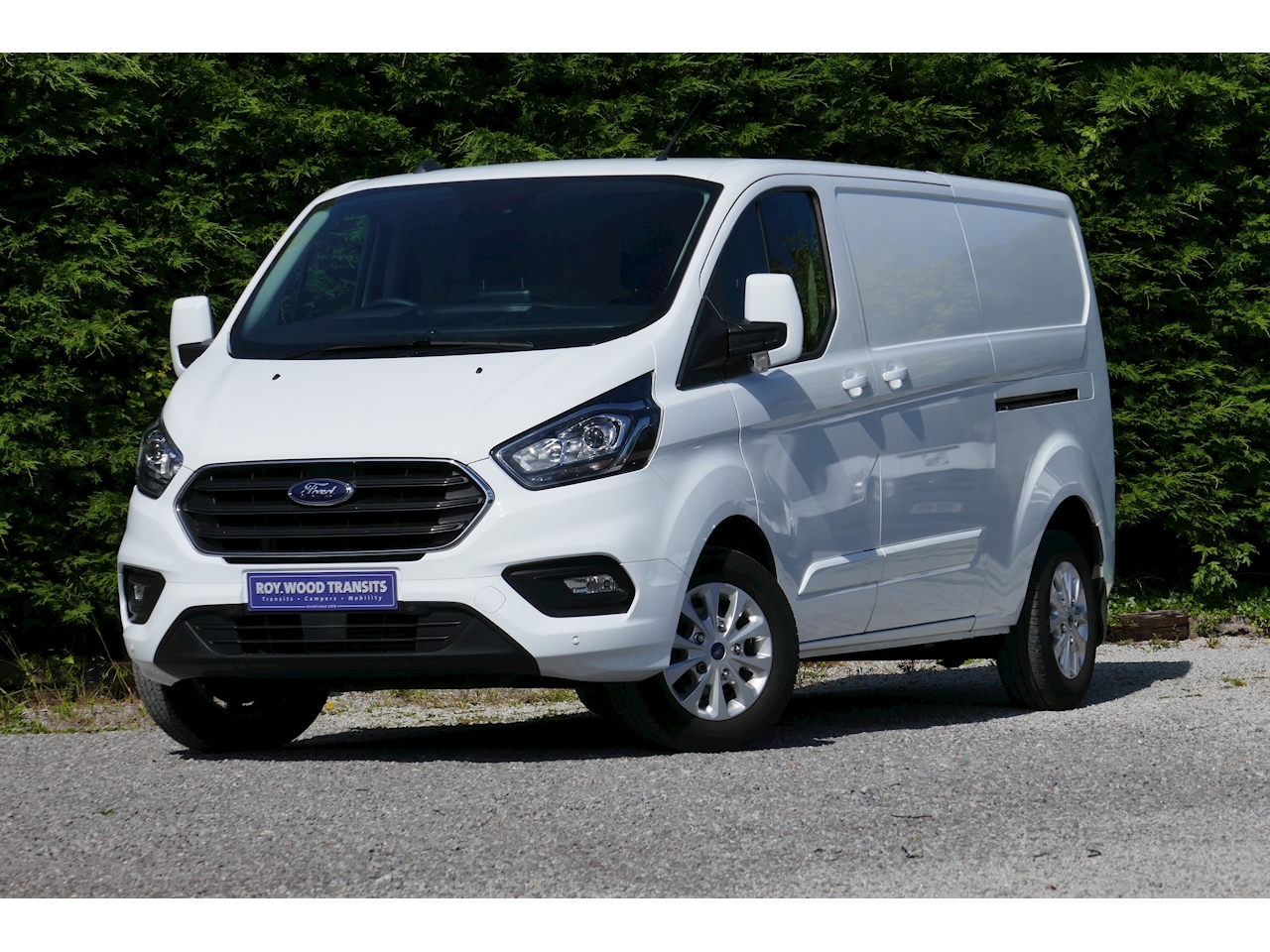 Used 2022 Ford Transit Custom 300 L1 H1 Limited 130ps Euro 6 Diesel Van ...