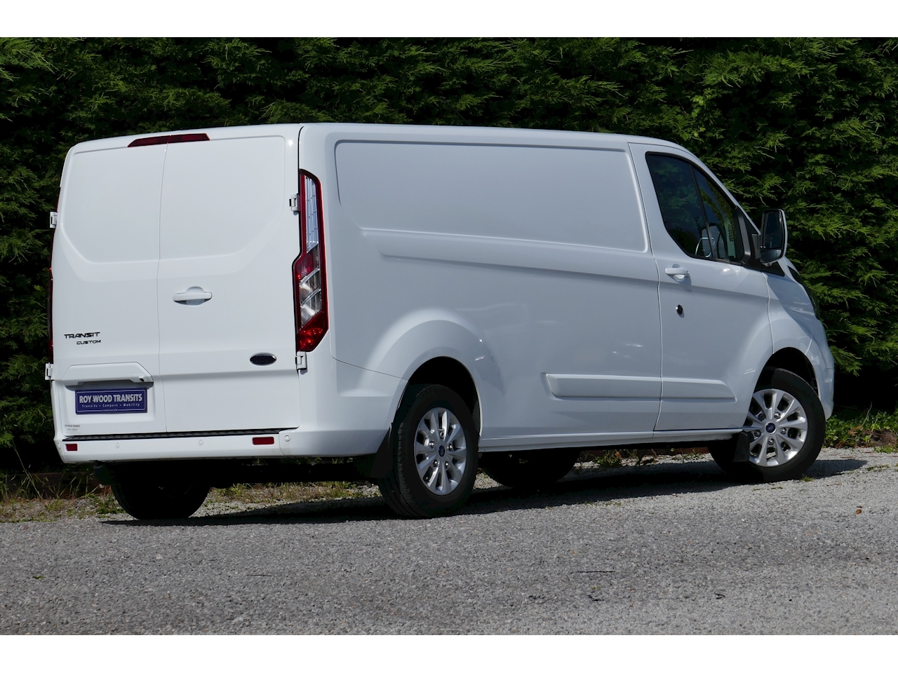 Used 2022 Ford Transit Custom 300 L1 H1 Limited 130ps Euro 6 Diesel Van ...