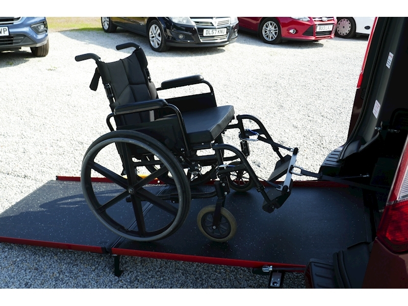 Used 2020 Ford Tourneo Custom Wheelchair accessible Independence RS Mid ...