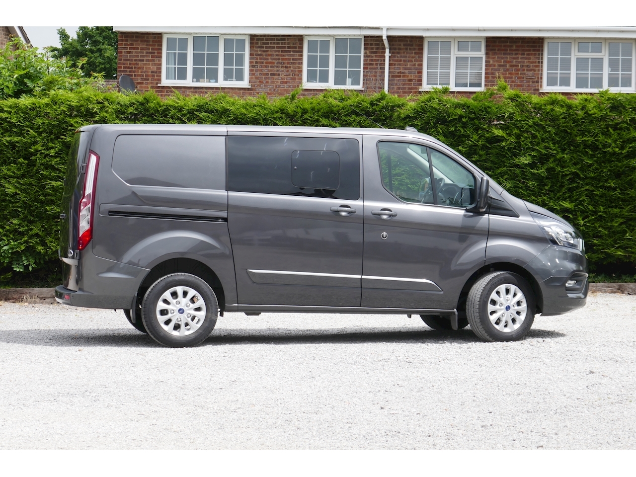 Used 2022 Ford Transit Custom 300 L1 DCiV Limited 6 Seat Diesel Van ...