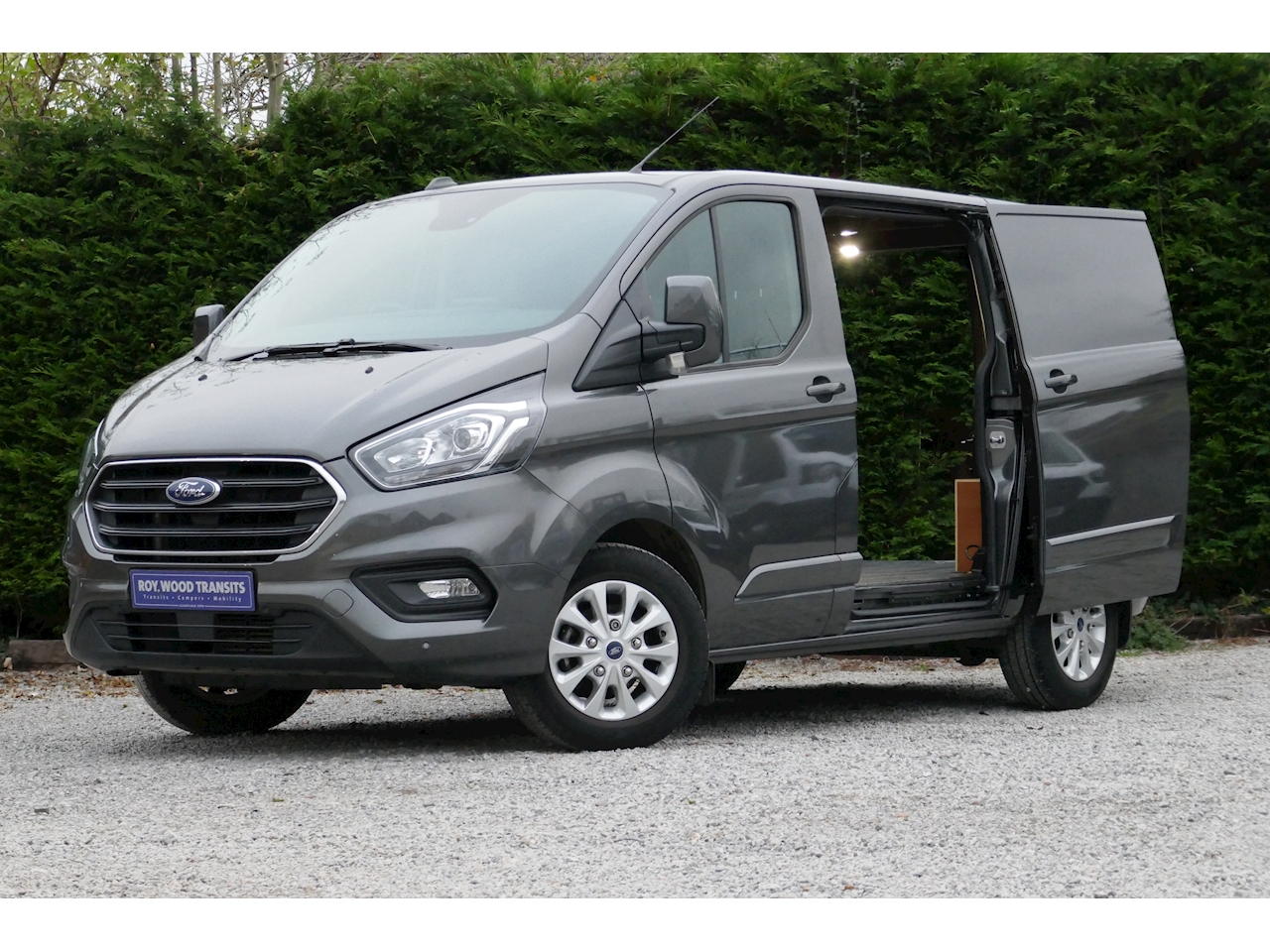 Used 2019 Ford Transit Custom 280 L1 H1 Limited Van 130ps Euro 6 ULEZ ...