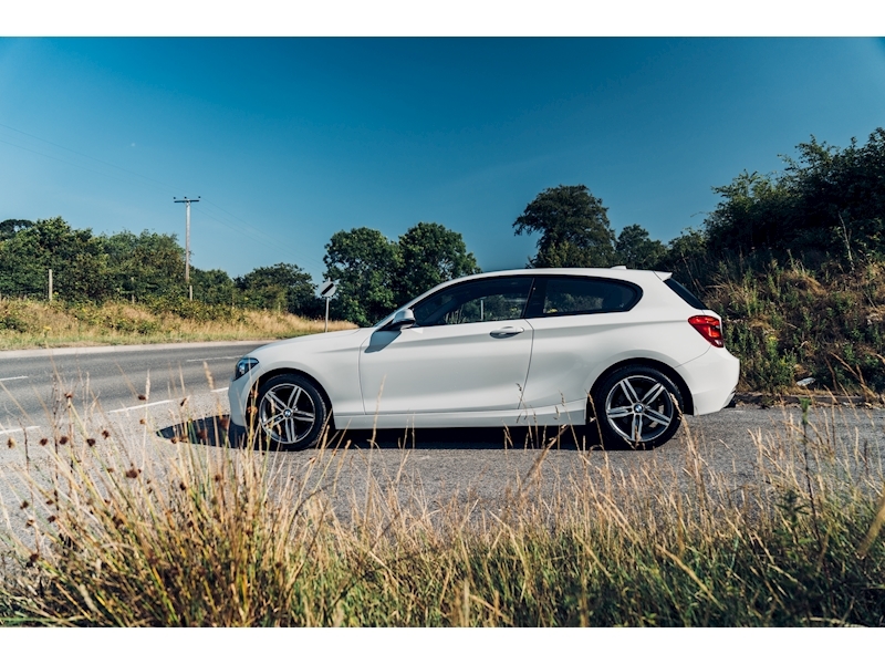 BMW 1 Series 114D Sport Hatchback 1.6 Manual Diesel - Vehicle Details ...