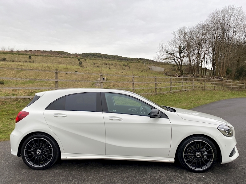 Mercedes-Benz 1.5 A180d AMG Line (Premium Plus) Hatchback 5dr Diesel (s ...