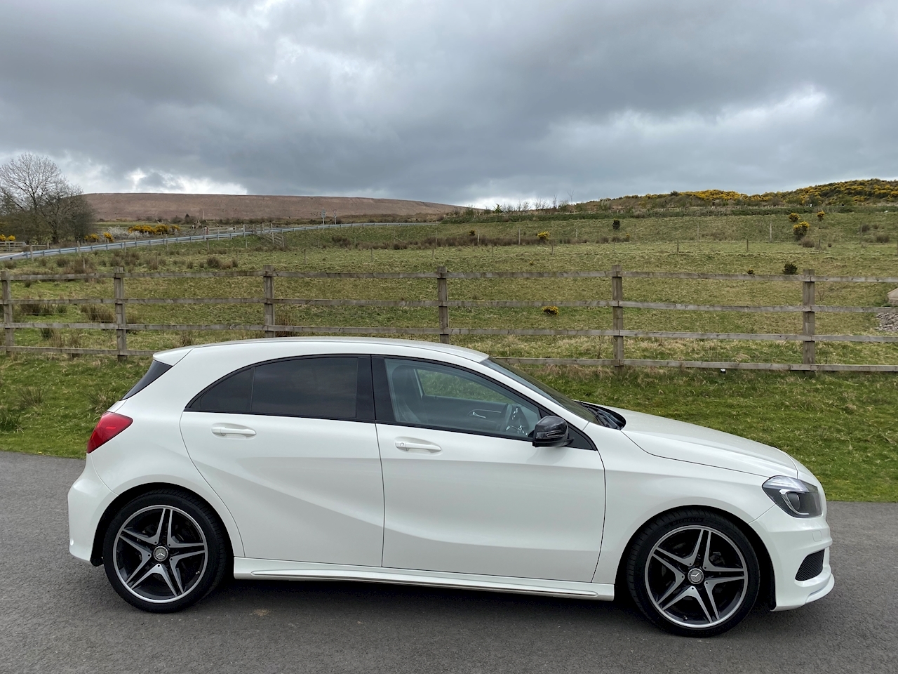 Mercedes-Benz 2.1 A200 CDI A200 Night Edition Hatchback 5dr Diesel ...