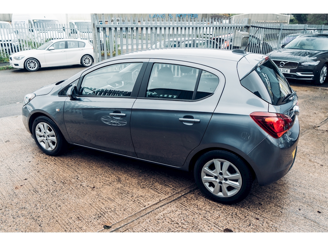 Vauxhall 1.3 CDTi ecoTEC Design Hatchback 5dr Diesel (s/s) (95 ps ...