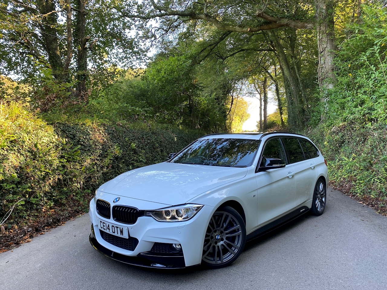 BMW 330d M Sport Estate 3.0 Automatic Diesel - Vehicle Details | RL ...