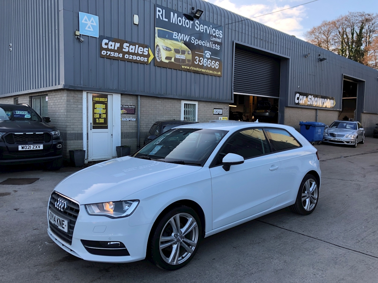 Audi 1.6 TDI SE Hatchback 3dr Diesel Manual Euro 5 (s/s) (105 ps ...