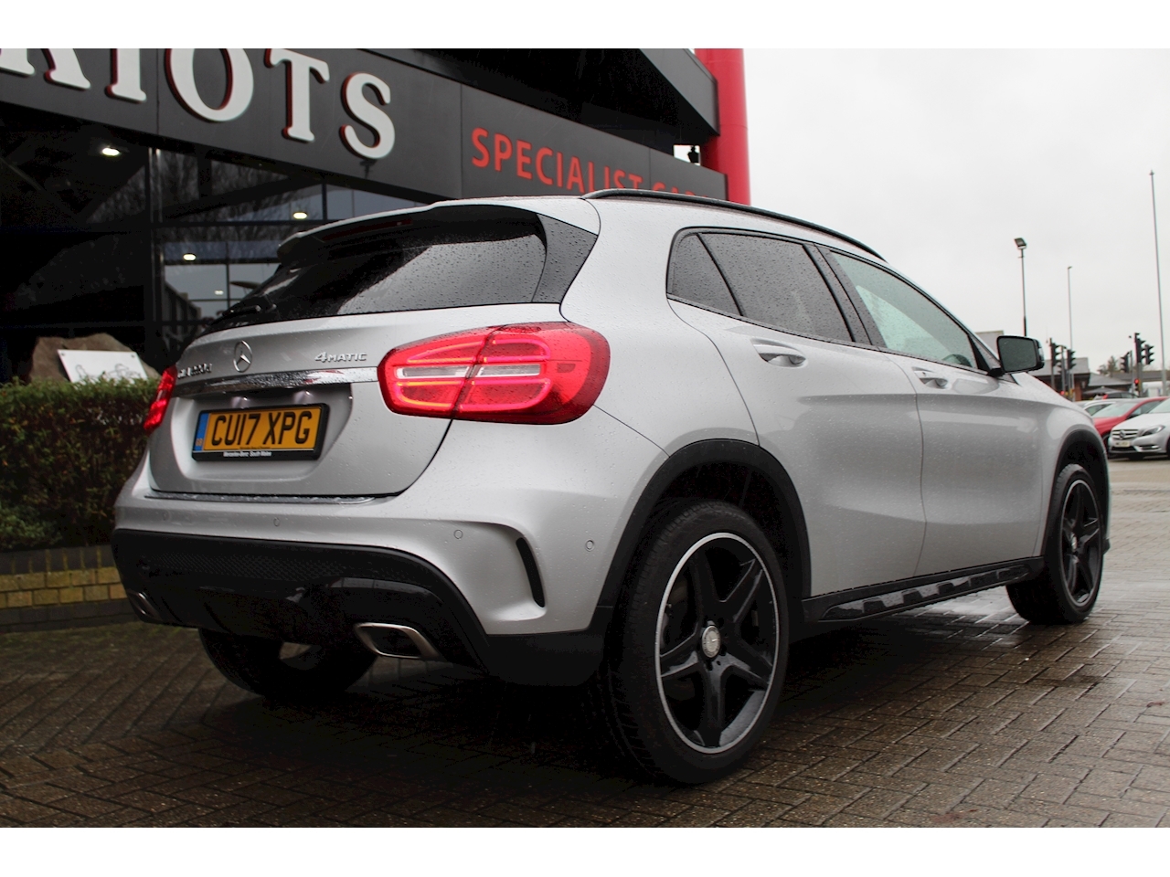 Used 2017 Mercedes-Benz Gla-Class Gla 220 D 4Matic Amg Line Premium ...