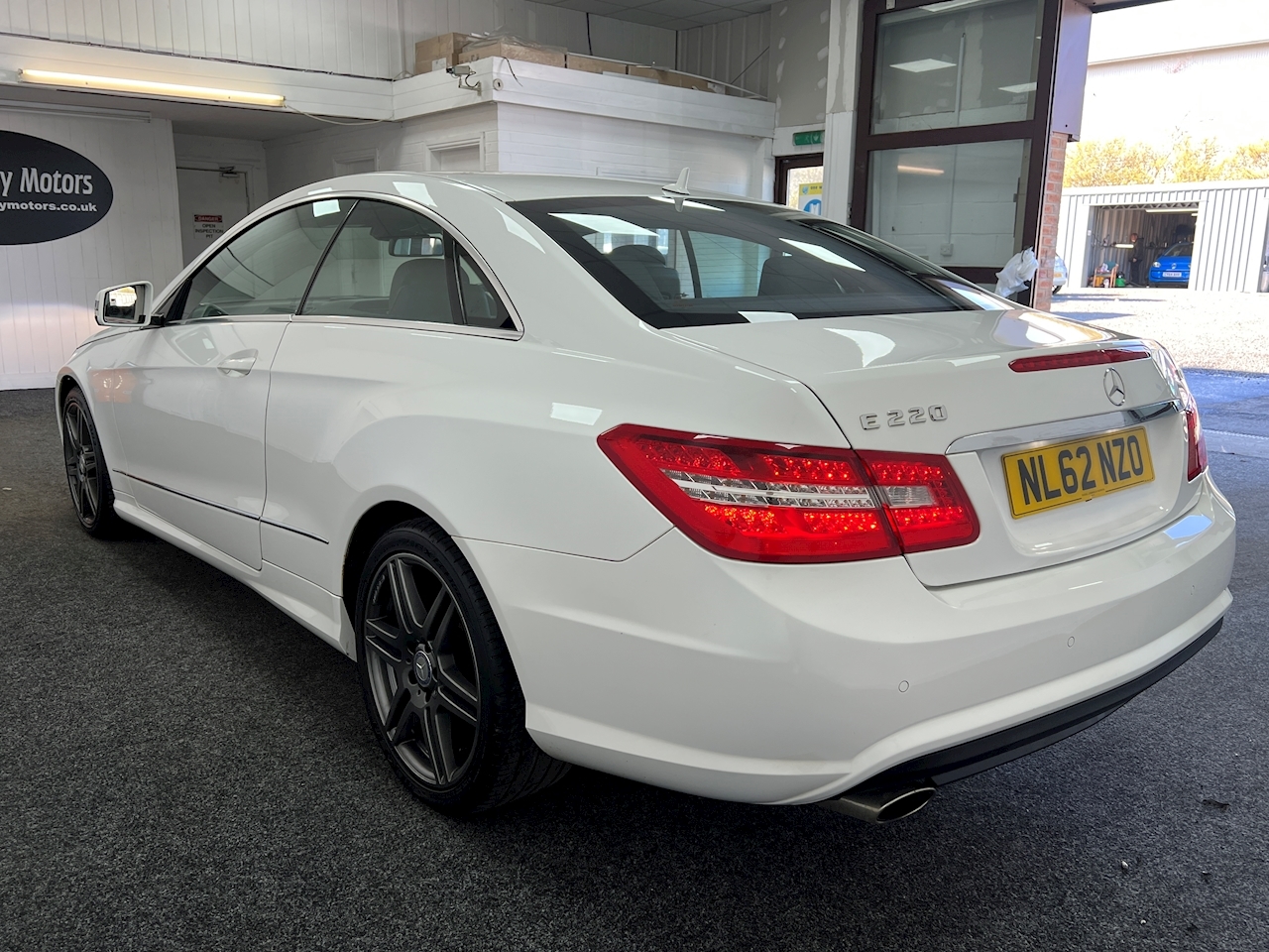Used 2012 Mercedes-Benz E Class E220 CDI BlueEfficiency Sport For Sale ...