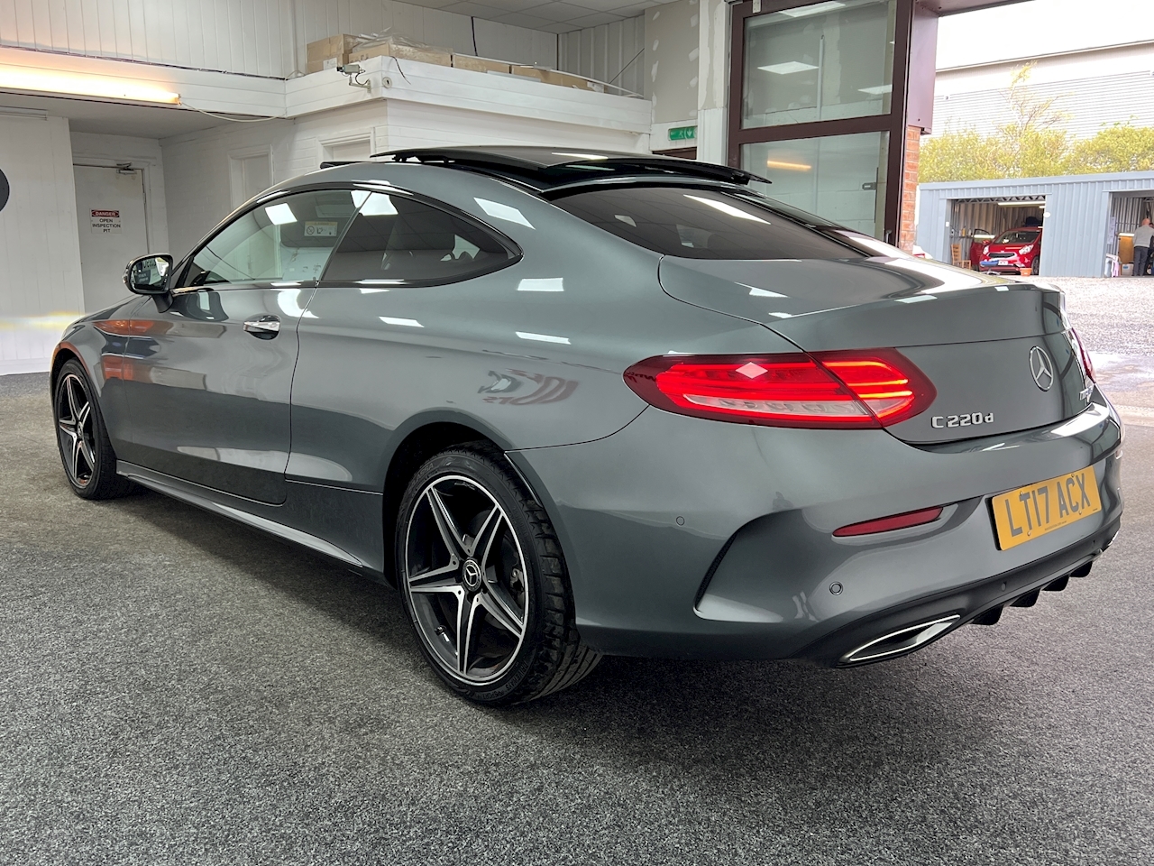 Used 2017 Mercedes-Benz C Class C220d AMG Line For Sale (U136721 ...