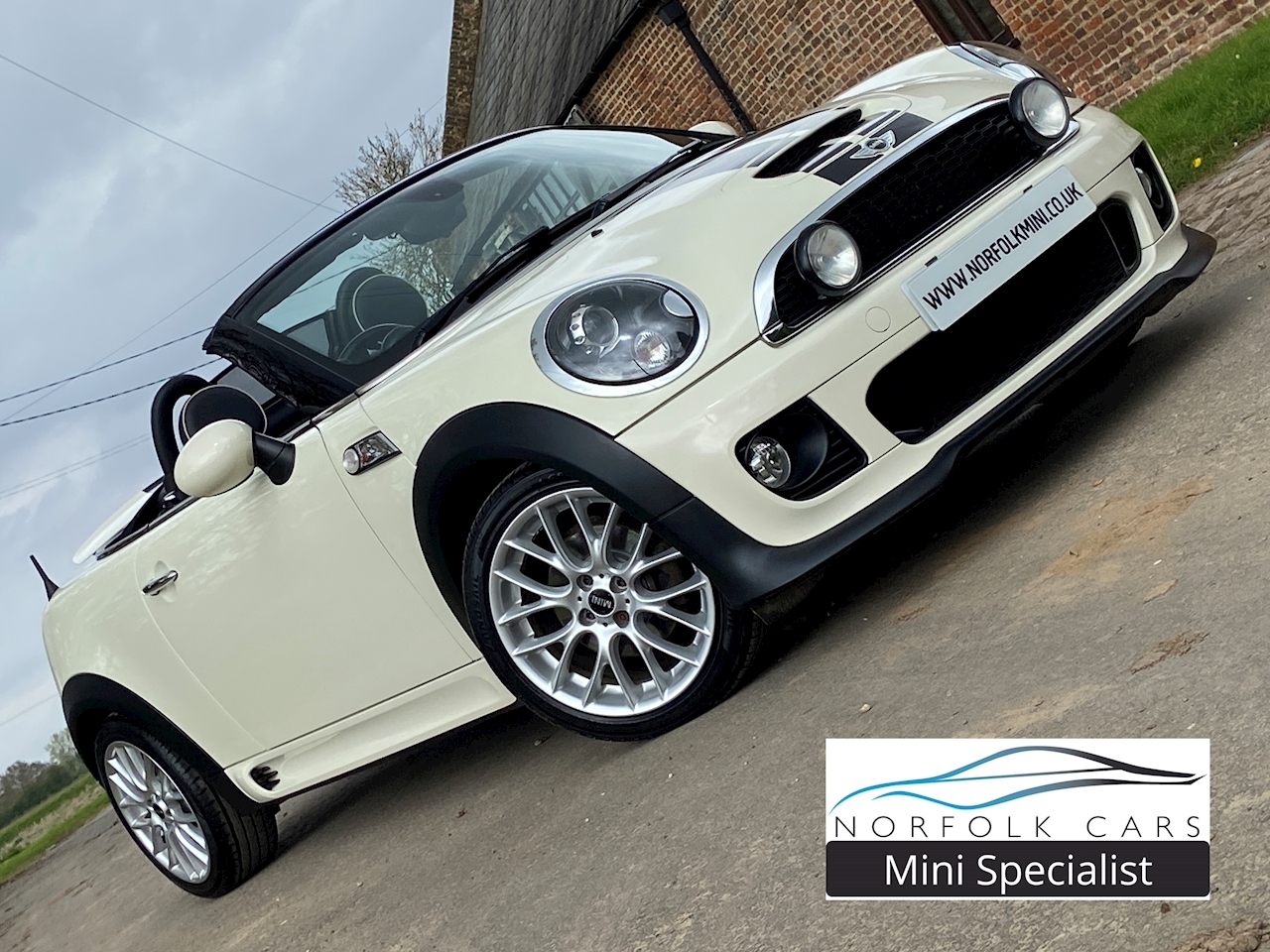 Used 2014 MINI Roadster Cooper SD For Sale in Norfolk (U1719) | Norfolk ...
