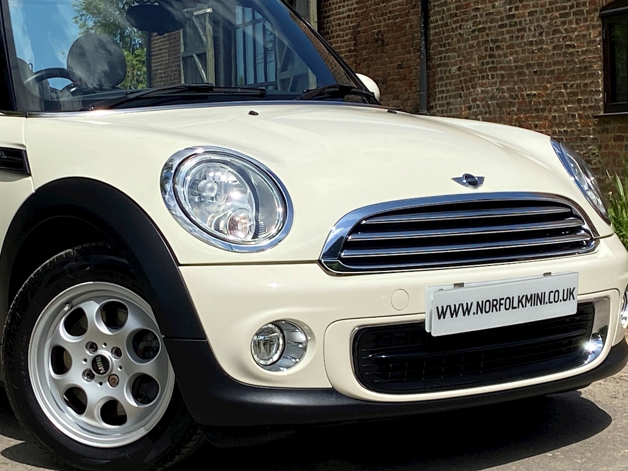 Used 2015 MINI Convertible One For Sale in Norfolk (U1730) | Norfolk ...