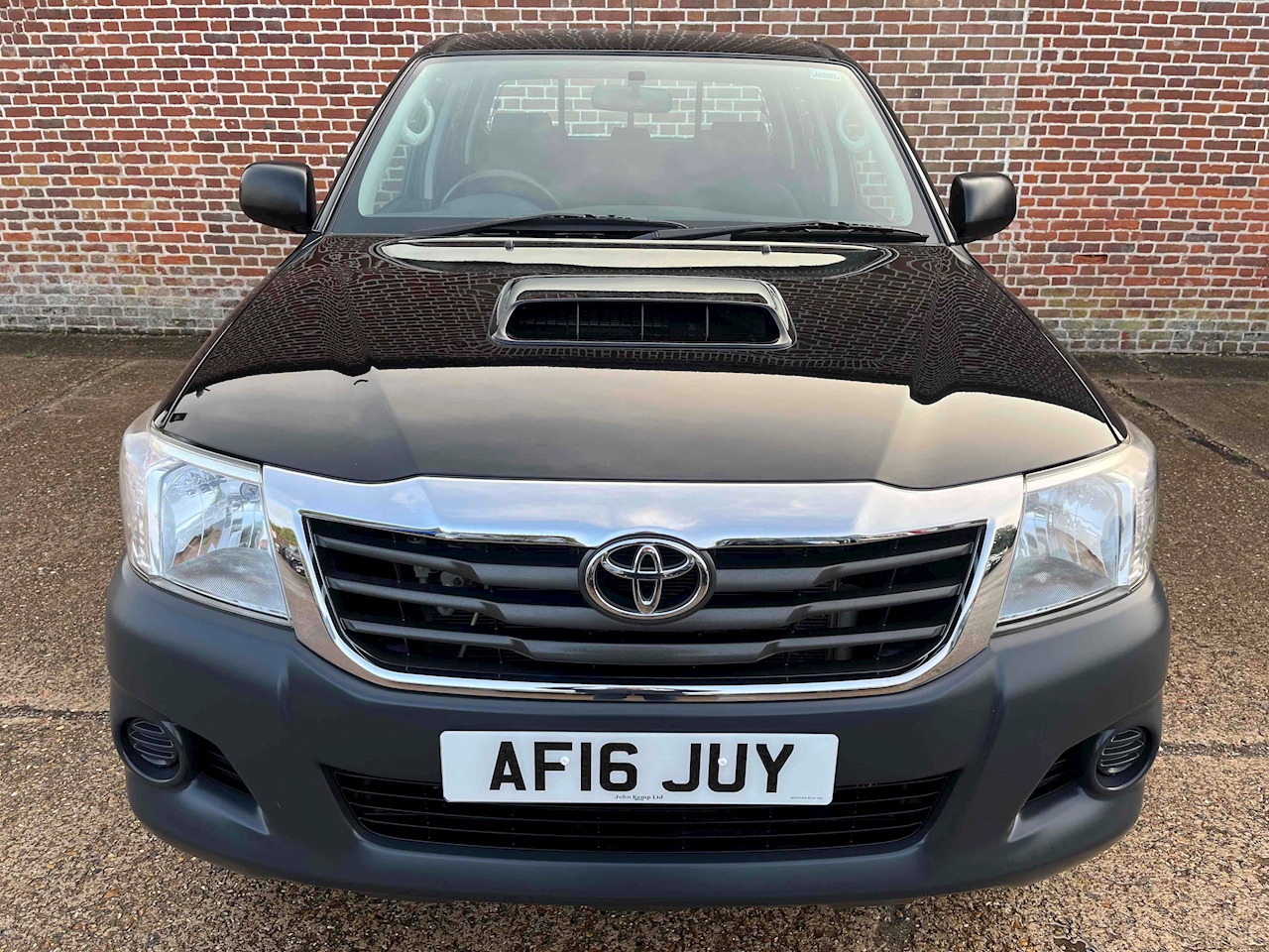 Used 2016 Toyota Hilux D-4D Active For Sale in Norfolk (U2720 ...