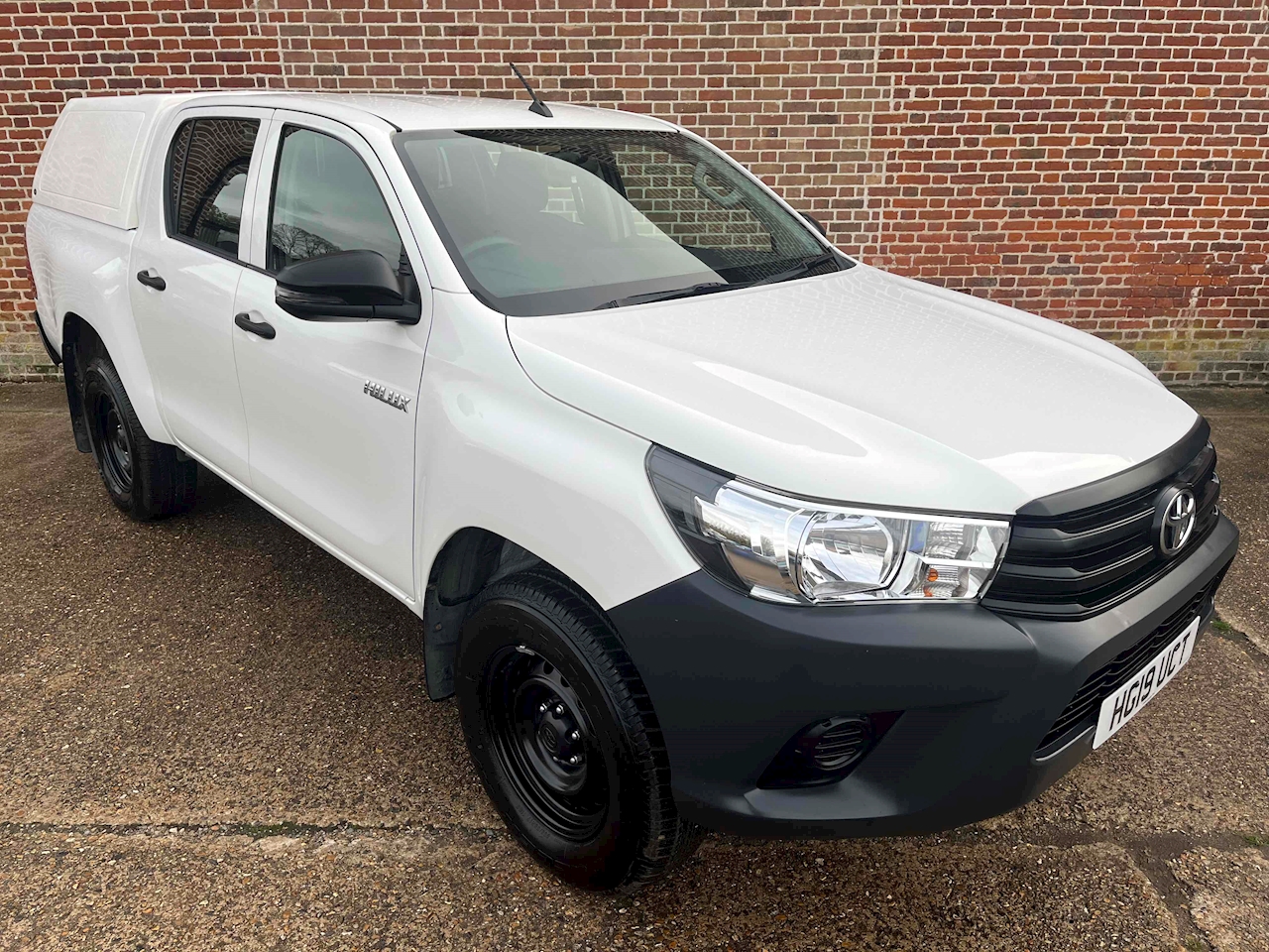Used 2019 Toyota Hilux D-4D Active For Sale in Norfolk (U2771 ...
