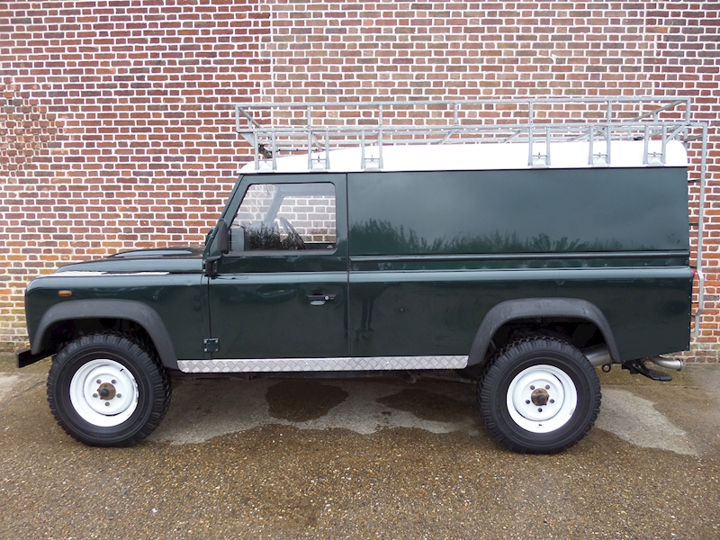 Used Land Rover Defender 110 Hard Top Td Hard Top (2011) | John Kemp ...