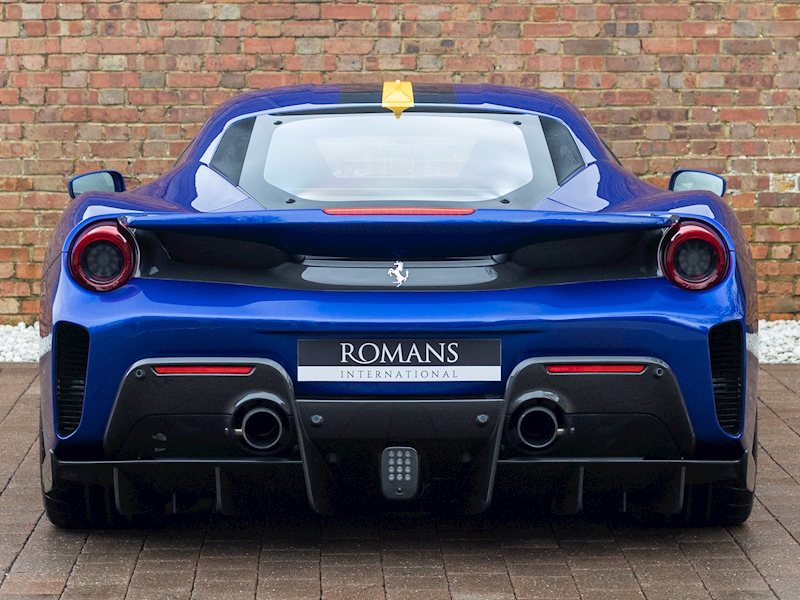 Fotos - Ferrari Pista Spider Blu Elder y Ferrari 488 Pista Blu ...