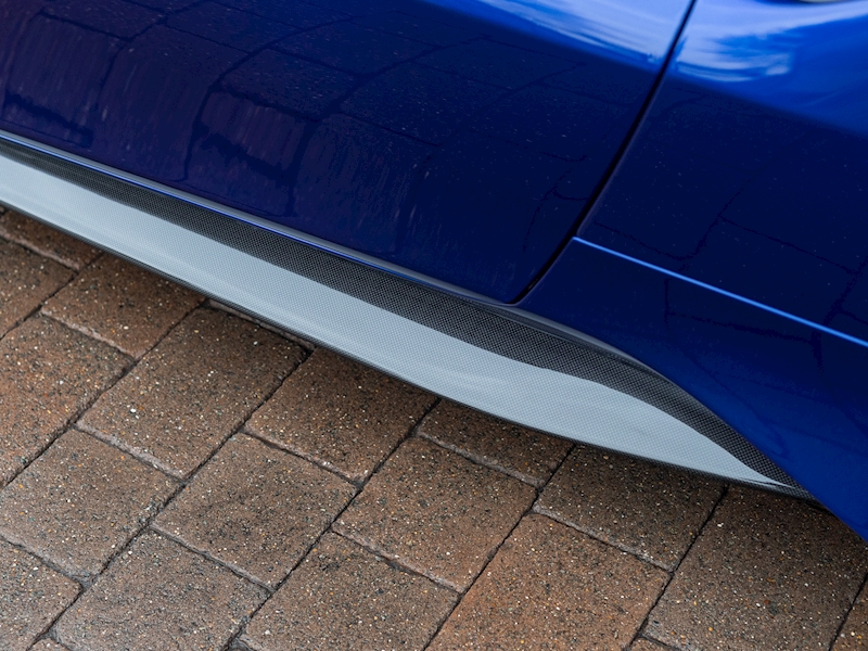 Fotos - Ferrari Pista Spider Blu Elder y Ferrari 488 Pista Blu ...