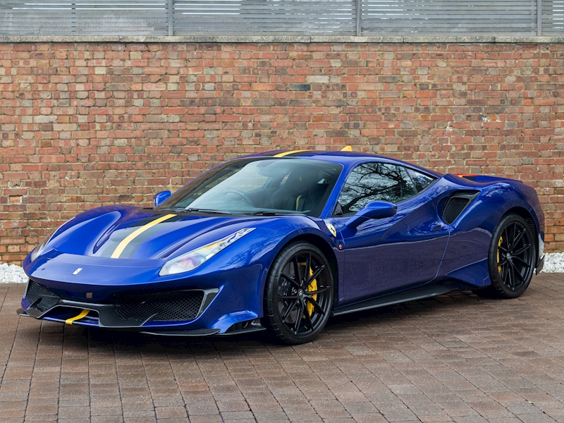 Fotos - Ferrari Pista Spider Blu Elder y Ferrari 488 Pista Blu ...