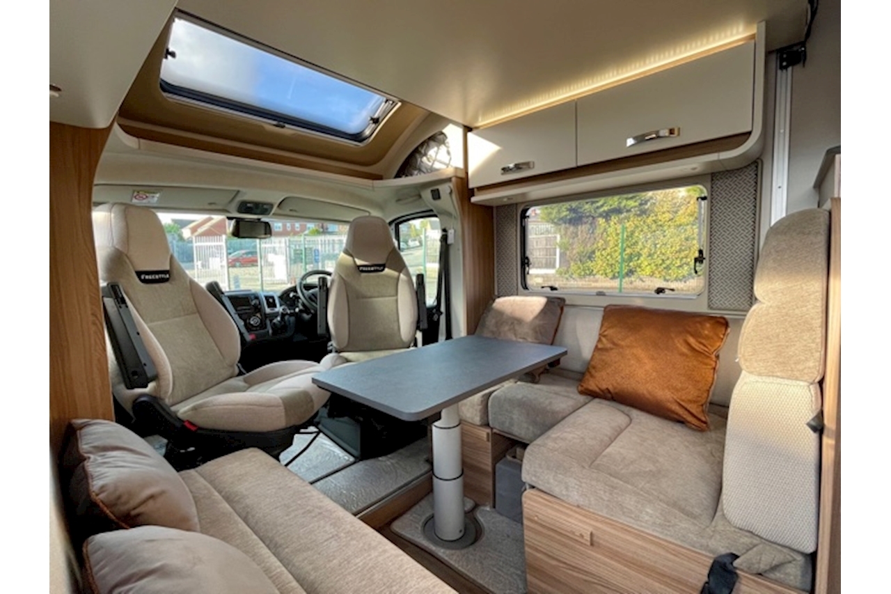 Used 2019 SWIFT ESCAPE 604 MOTORHOME For Sale (U6076) | Geoff Cox