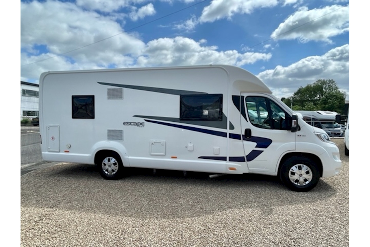 Used 2018 Swift Escape 694 For Sale (U6359) | Geoff Cox