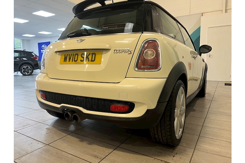 Used 2010 MINI 1.6 Cooper S Hatchback 3dr Petrol Manual Euro 5 (184 ps ...