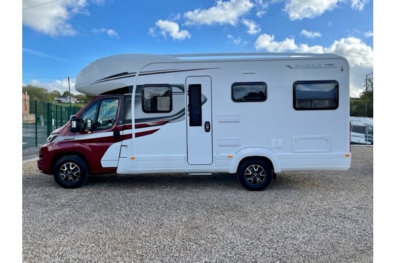 Used 2021 Auto Trail 720 2.2 Motorhome Manual Diesel For Sale in ...