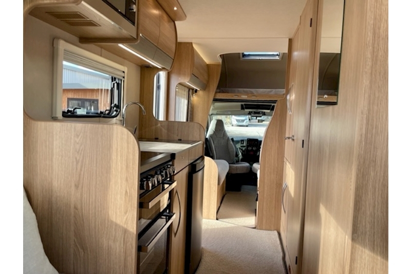 Used 2021 Auto Trail 720 2.2 Motorhome Manual Diesel For Sale in ...