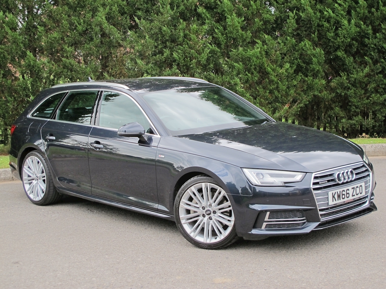 Used 2017 Audi A4 Avant 3 0TDI 272PS Quattro S Line S Tronic For Sale Used 2017 Audi A4 Avant 3 0TDI 272PS Quattro S Line S Tronic For Sale