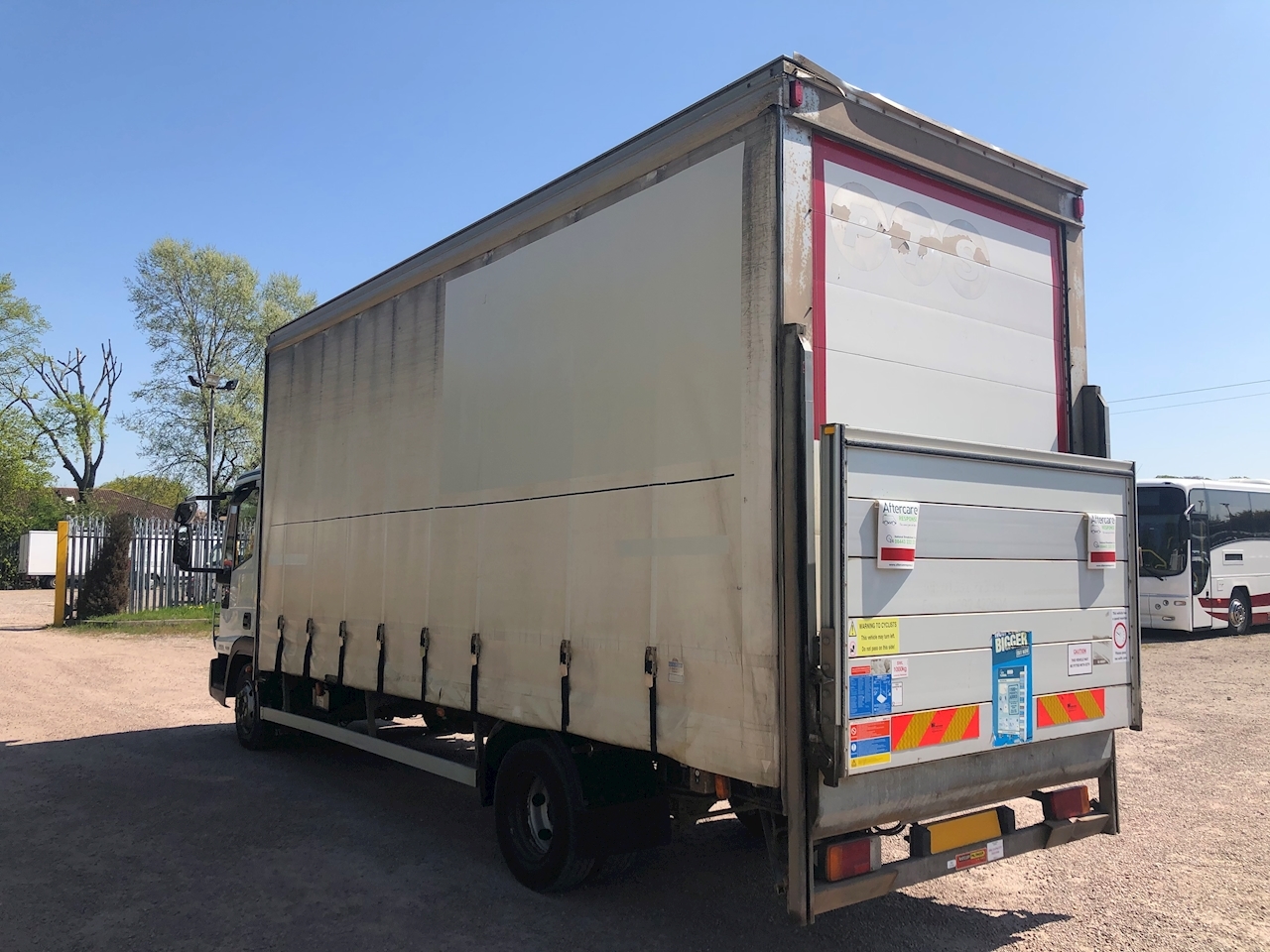 Used 2010 Iveco Eurocargo 75E16s 3.9 CURTAIN SIDED LORRY - 7.5 TON For ...
