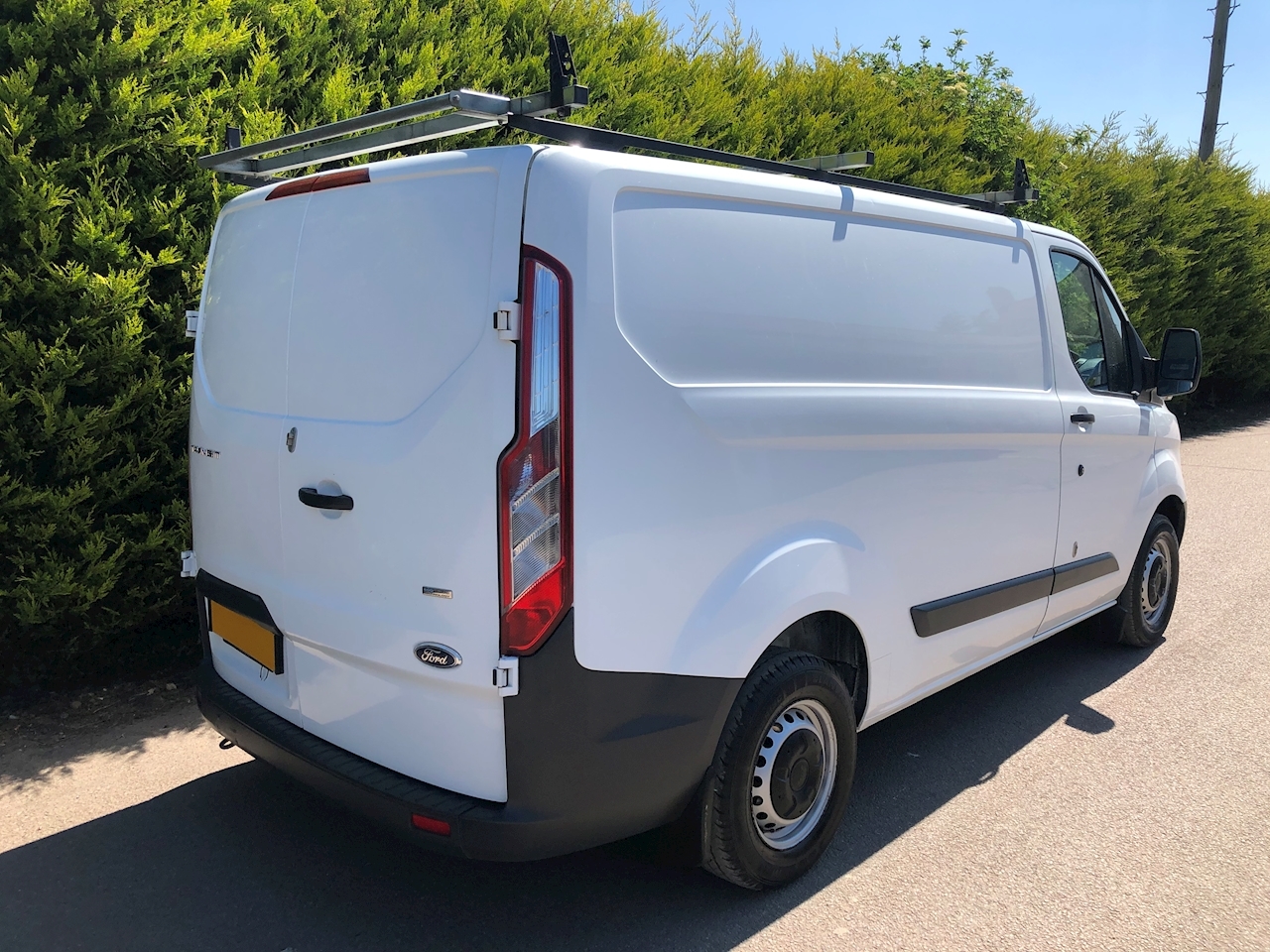 Used 2013 Ford Transit Custom 310 2.2 SWB PANEL VAN For Sale in Leics ...