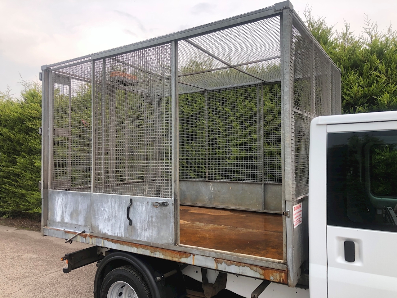 Used 2014 Ford Transit T350 2.2 125bhp DOUBLE CAB CAGED TIPPER For Sale ...