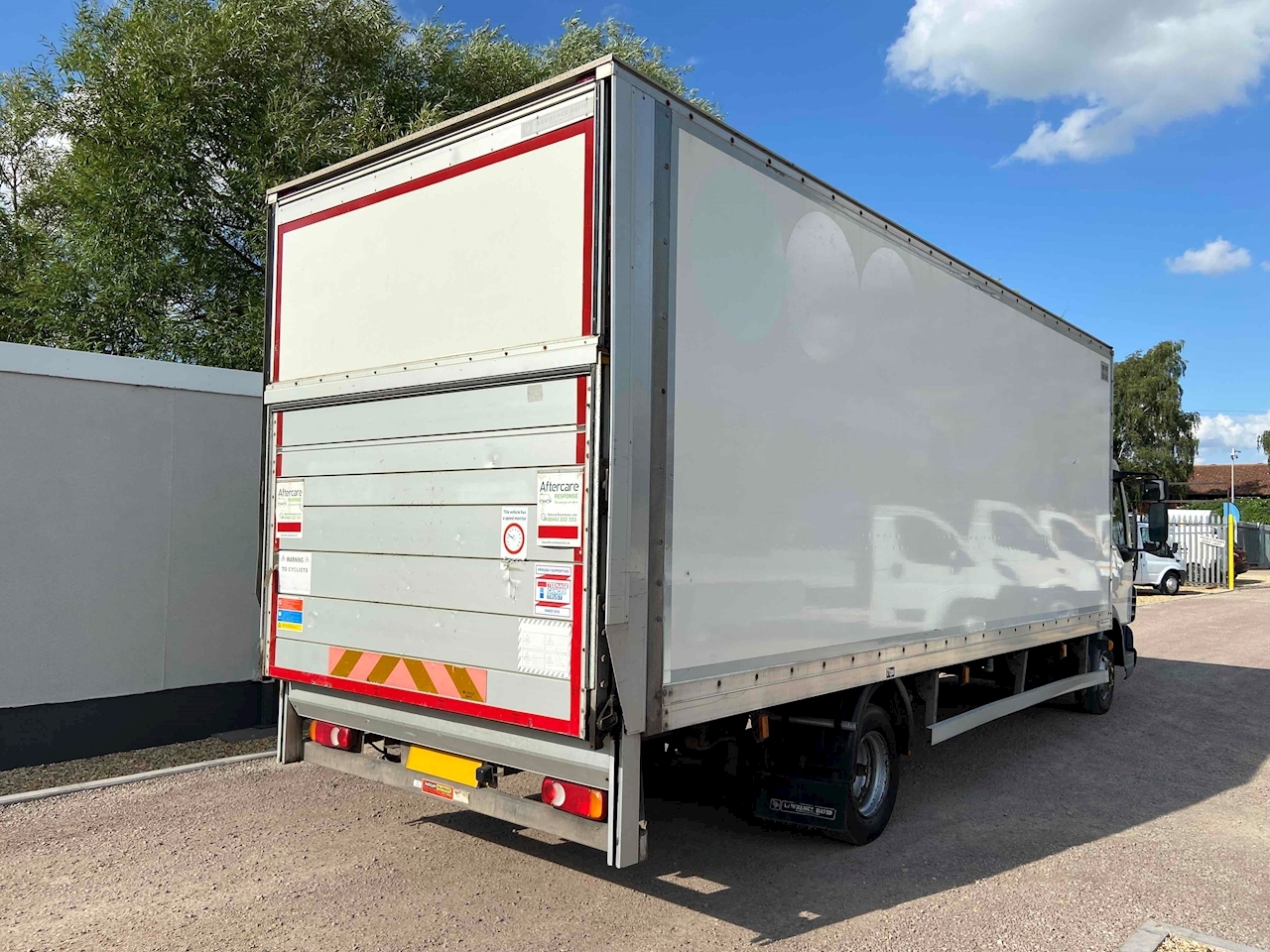 Used 2011 DAF LF FA 45.160 23ft Box Lorry - Tail Lift - 7.5 Ton For ...