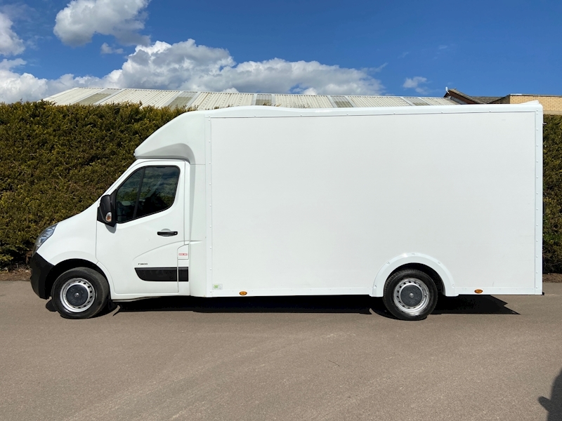 Used 2017 Vauxhall Movano 2.3 CDTi Low Loader Luton Van - 3.5 Ton ...