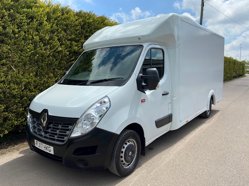 Used 2017 Renault Master 2.3 130bhp LWB LOW LOADER LUTON VAN - 3.5Ton ...