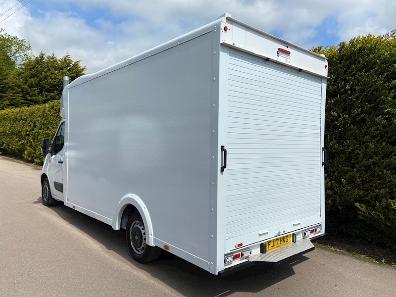 Used 2017 Renault Master 2.3 130bhp LWB LOW LOADER LUTON VAN - 3.5Ton ...