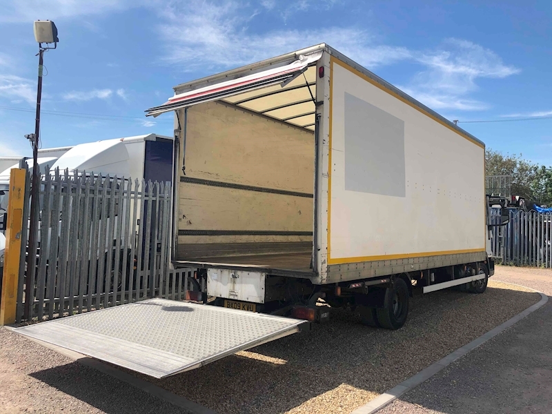 Used 2009 Iveco Eurocargo 75E16s 3.9 160bhp 22ft Box Lorry - Cantilever ...