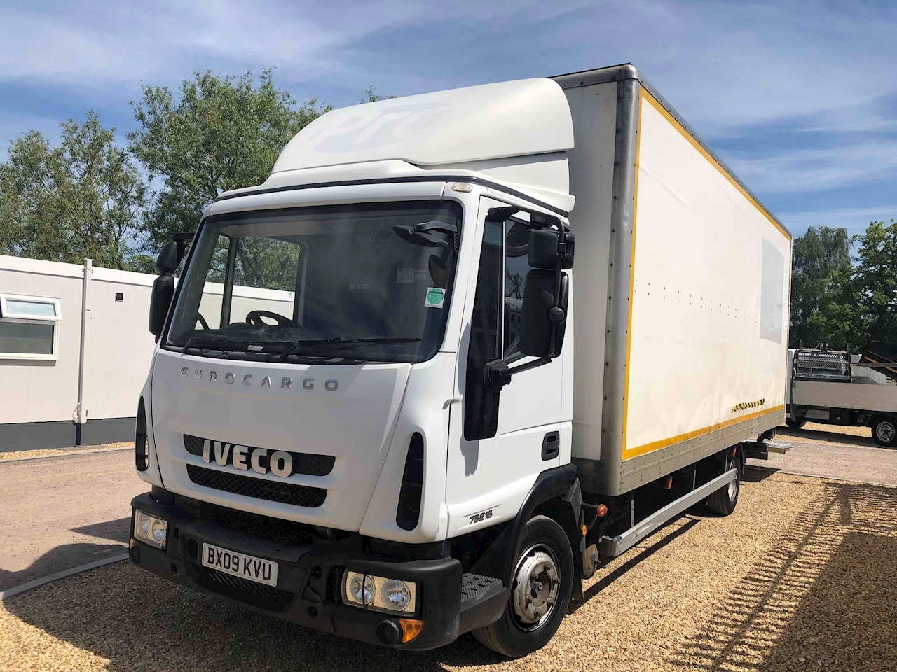 Used 2009 Iveco Eurocargo 75E16s 3.9 160bhp 22ft Box Lorry - Cantilever ...