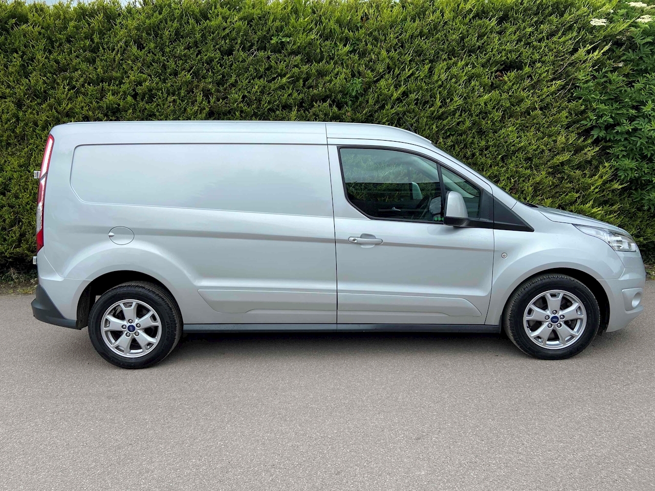 Used 2017 Ford Transit Connect 240 Limited 1.5 TDCI L2 H1 LWB PANEL VAN ...