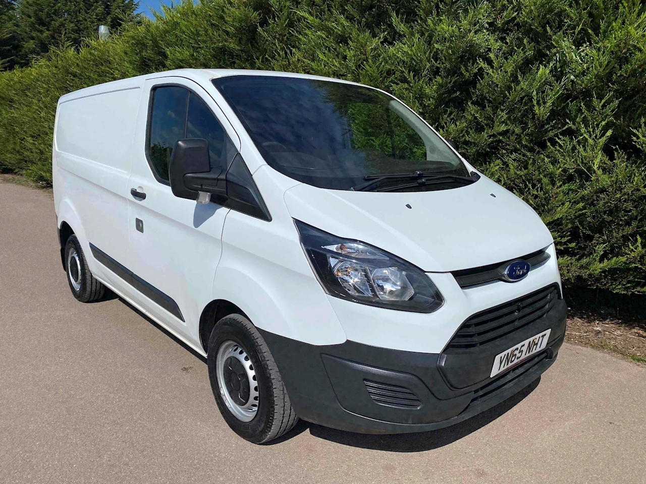 Used 2015 Ford Transit Custom 270 2.2 TDCI ECO-TECH SWB L1 H1 PANEL VAN ...