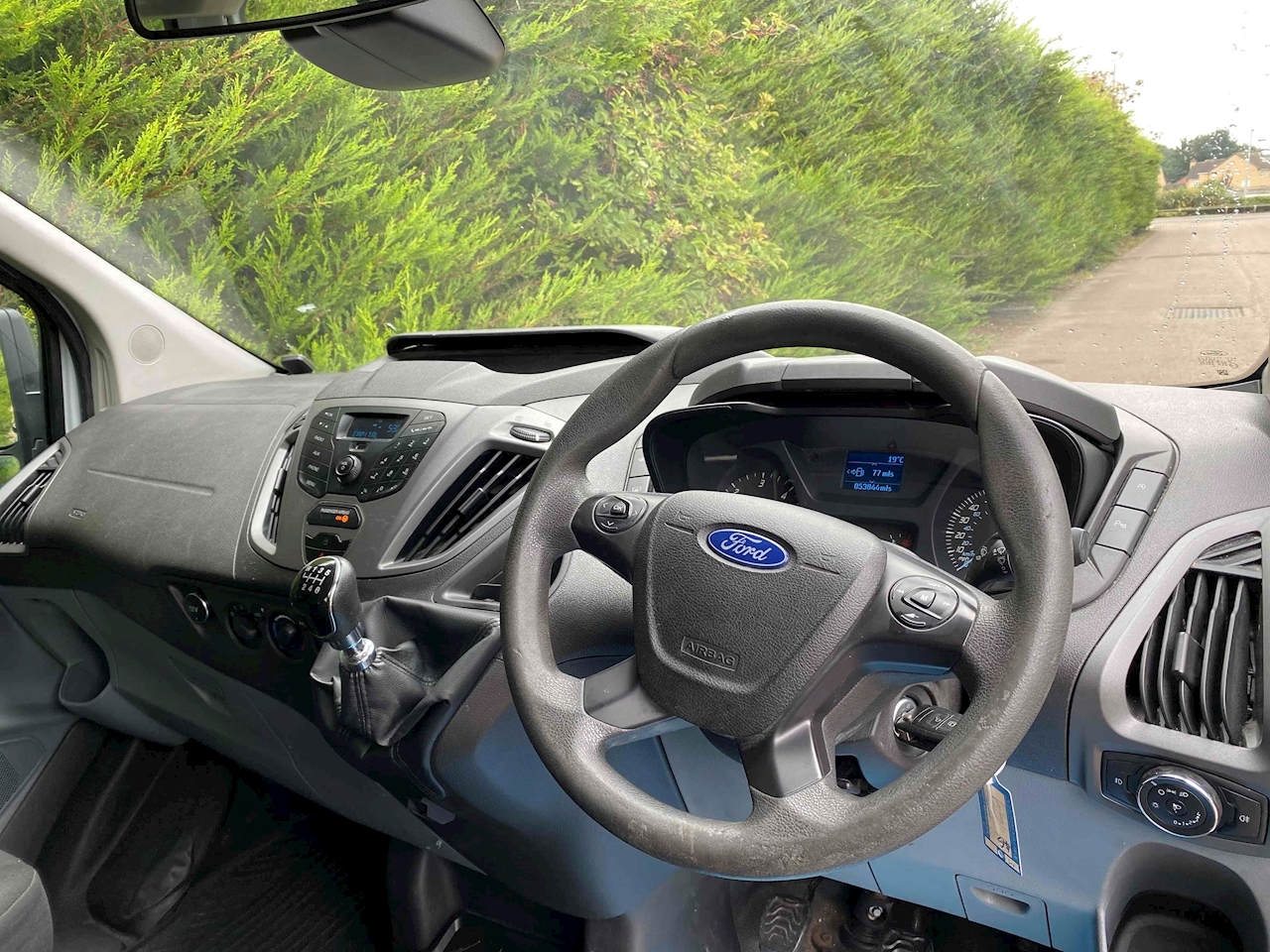 Used 2015 Ford Transit Custom 330 2.2 TDCI LWB L2 MINUBUS MPV 8 SEATS ...