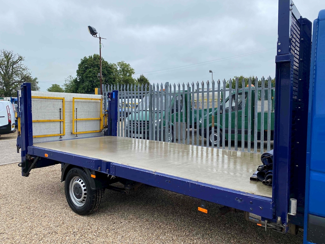 Used 2014 Volkswagen Crafter CR35 2.0 TDI LWB 14FT DROPSIDE FLATBED ...