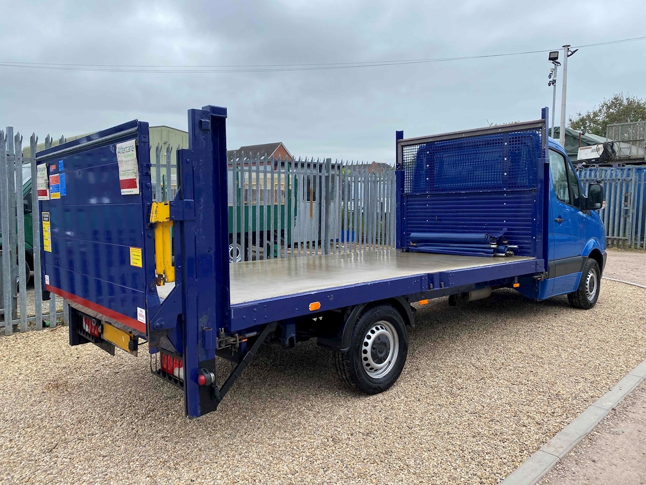 Used 2014 Volkswagen Crafter CR35 2.0 TDI LWB 14FT DROPSIDE FLATBED ...