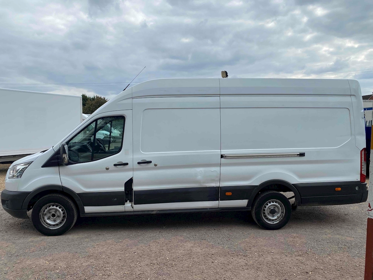 Used 2016 Ford Transit TDCi 350 For Sale in Leics (U1888) | DVS