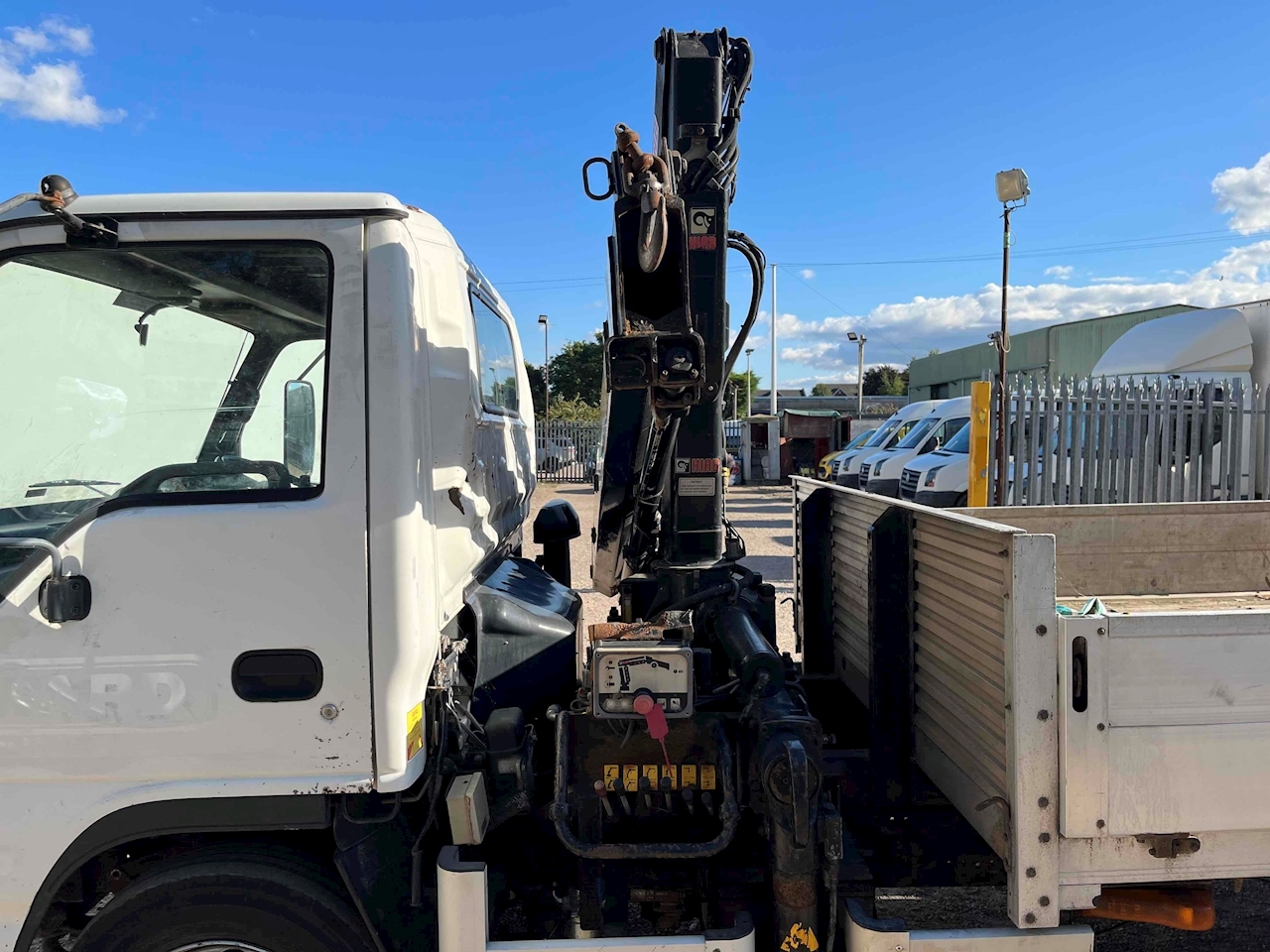 Used 2007 Isuzu NQR 5.2 CRANE MOUNTED DROPSIDE 7.5 TON For Sale in ...