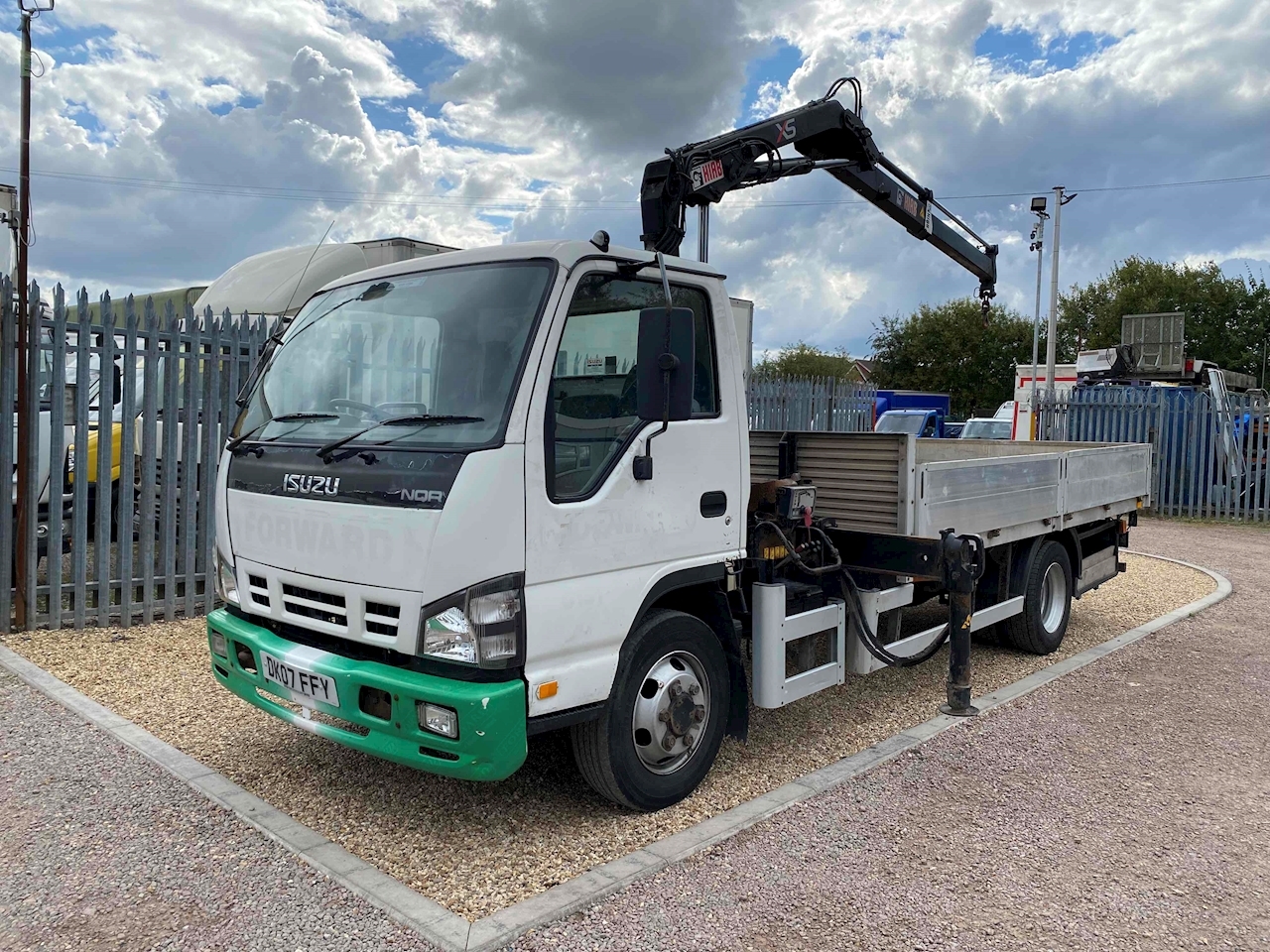 Used 2007 Isuzu NQR 5.2 CRANE MOUNTED DROPSIDE 7.5 TON For Sale in ...