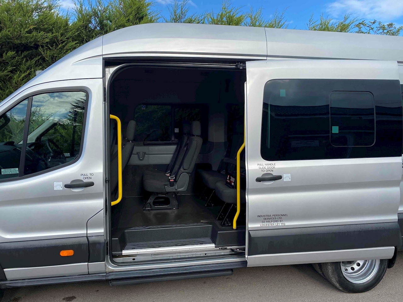 Used 2014 Ford Transit TDCi 460 Trend 2.2 MINIBUS - 17 SEATS - TWIN ...